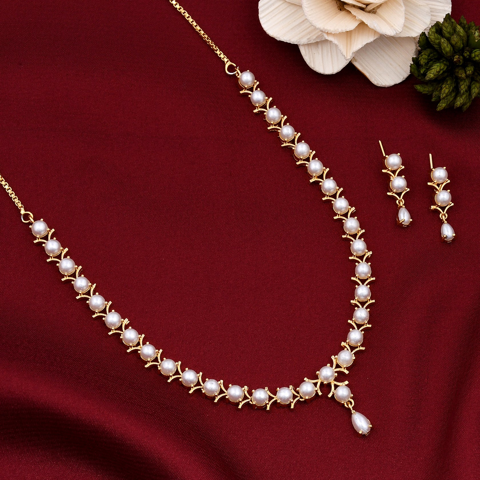 Buy Traditional Single Line Moti Necklace Set for Women Online